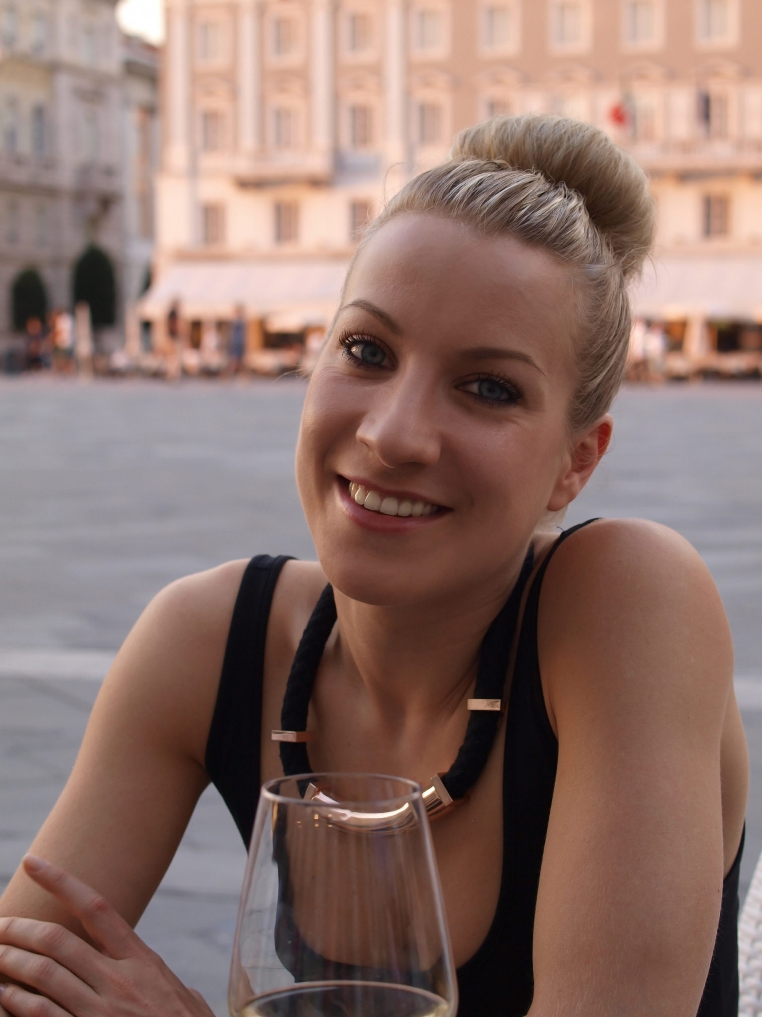 So you want to be an interior stylist? You need to read this... - The ...