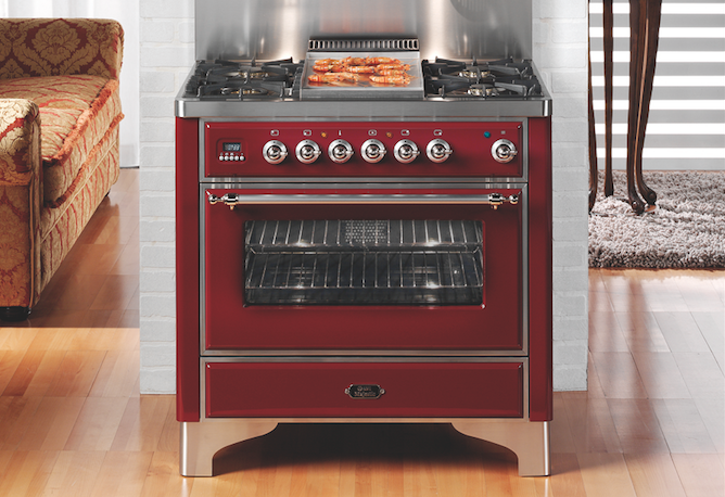 Warm up your kitchen with a Pantone approved oven - The Interiors Addict