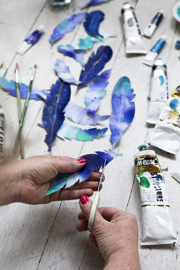 Mondocherry: art handmade from thousands of paper feathers - The ...