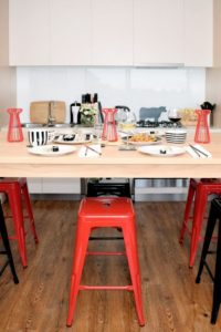 Inside interior decorator Alex Hocking's Melbourne pad - The Interiors ...