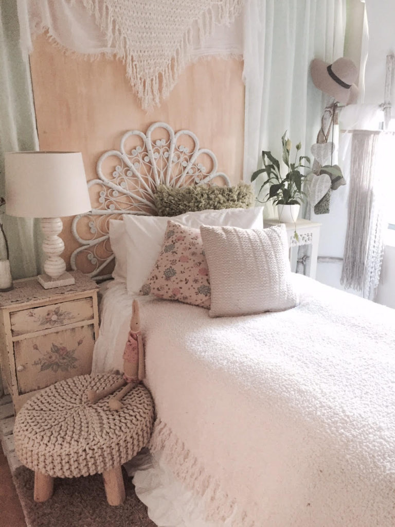 Real Homes: Melissa Barratt from Home Decorating Mummas - The Interiors ...