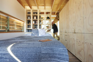 The mini-skyscraper home built on just 20 square metres! - The ...