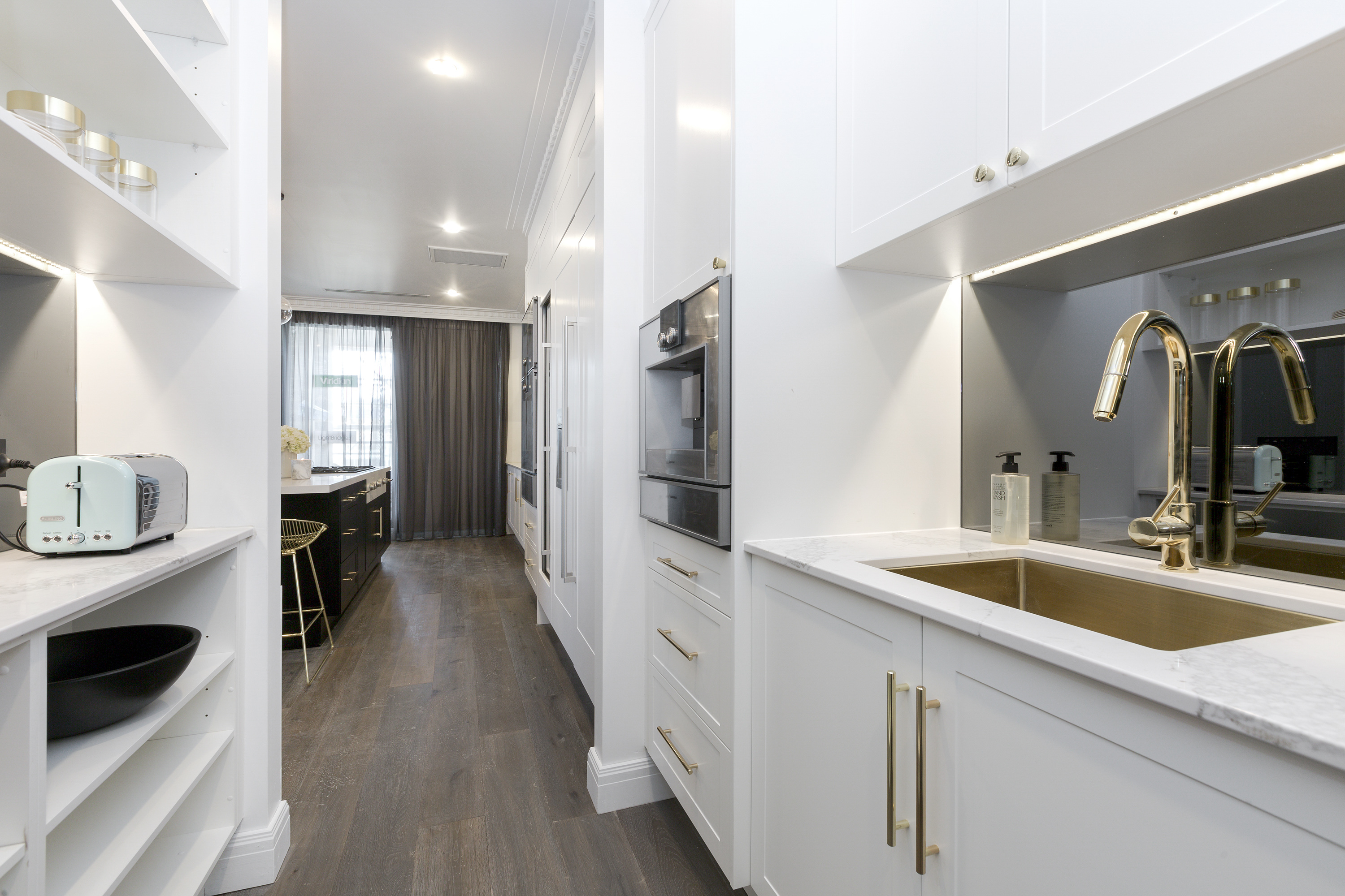 Behind the scenes: our tour of Julia and Sasha's Block kitchen - The ...