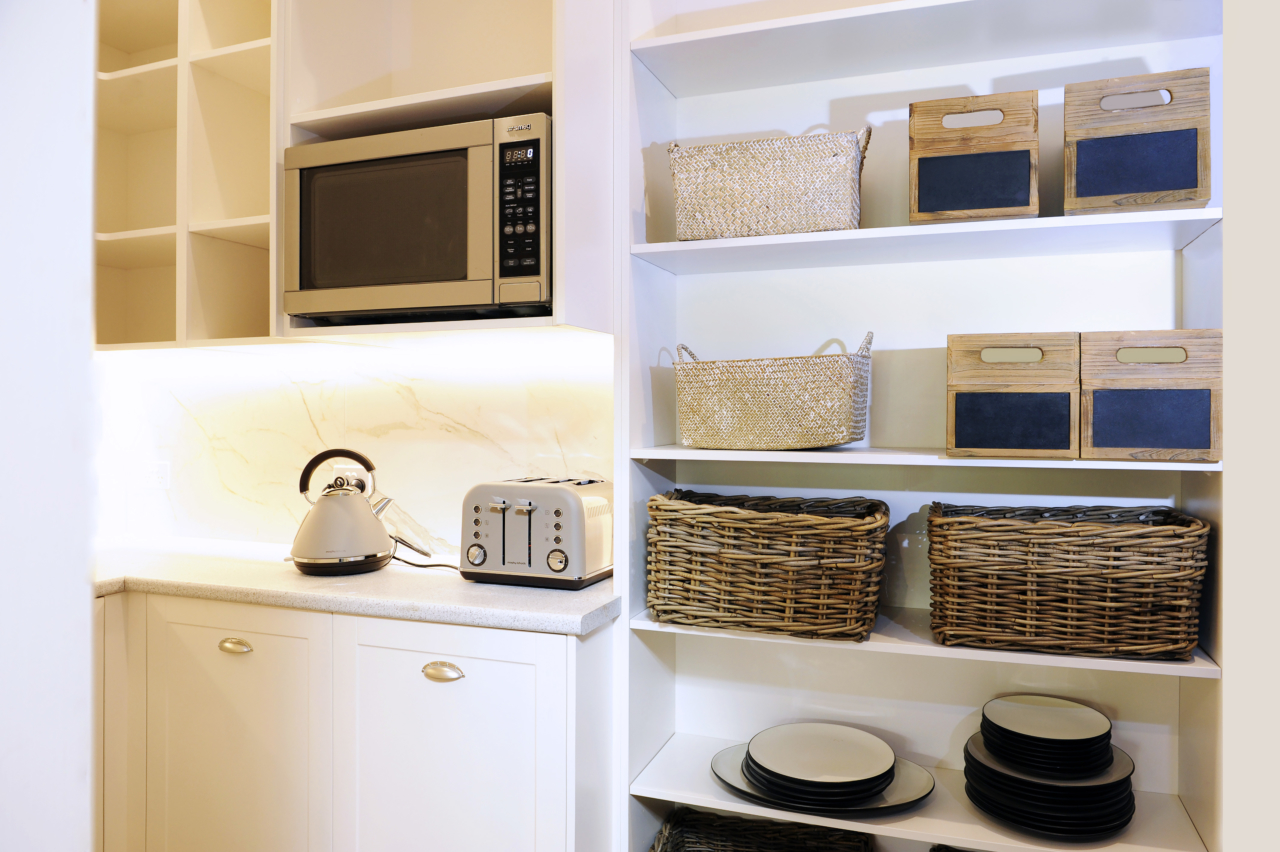 Shaynna Blaze designs modern shaker kitchen for young family - The ...