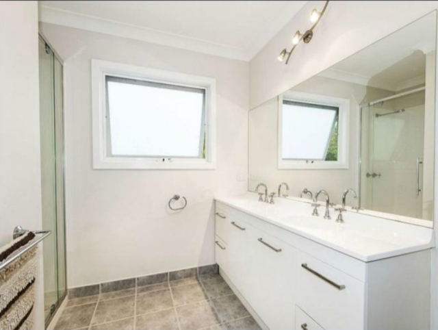 Real Reno: Beautiful bathroom transformation - Reno Addict