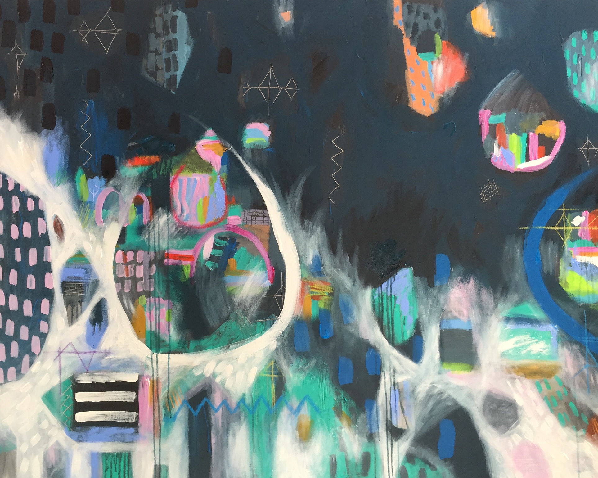 Meet Sherren Comensoli: The interiors obsessed abstract artist - The ...