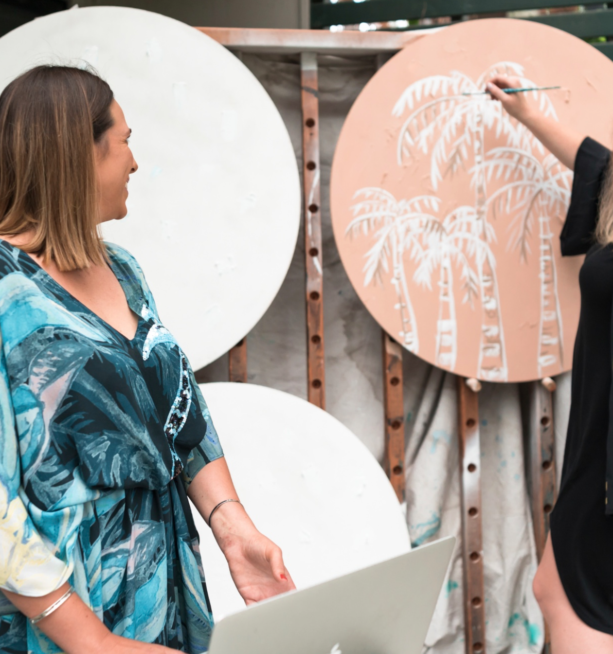 How to: commission an artwork from an artist - The Interiors Addict