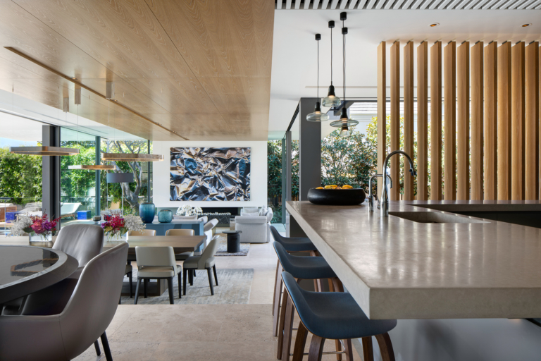 Staircase shines in stunning Double Bay new build home - The Interiors ...