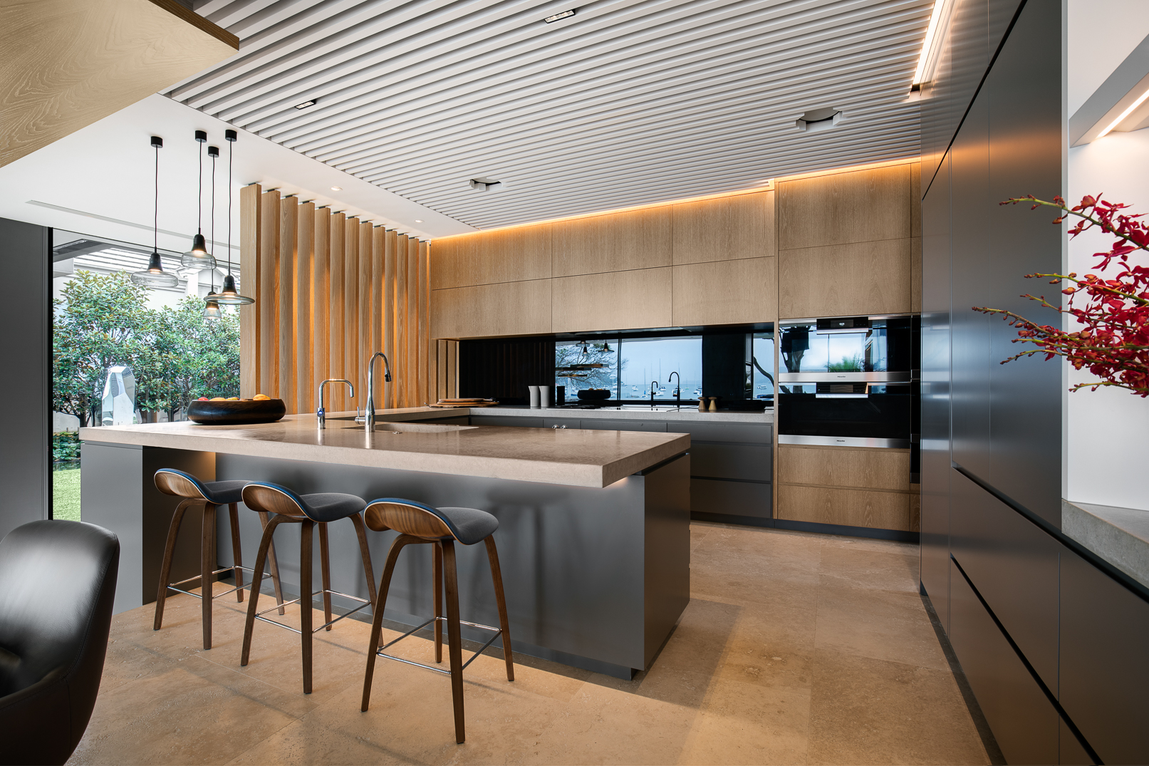 Staircase shines in stunning Double Bay new build home - The Interiors ...