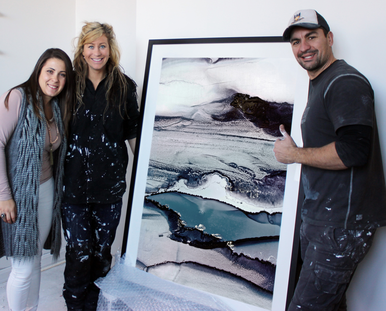 Meet teacher turned abstract artist Celeste Wrona - The Interiors Addict