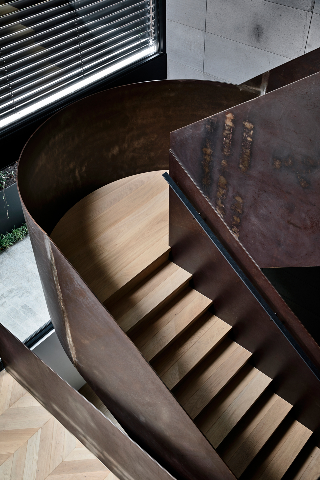 Real home: A dramatic tri-level residence in Melbourne - The Interiors ...