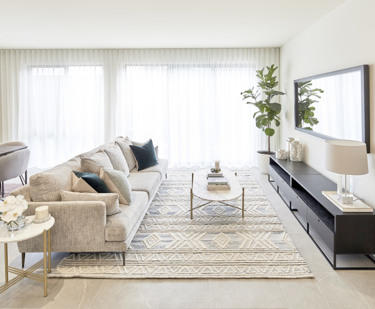 Alisa & Lysandra: The Block twins style a family home - The Interiors ...