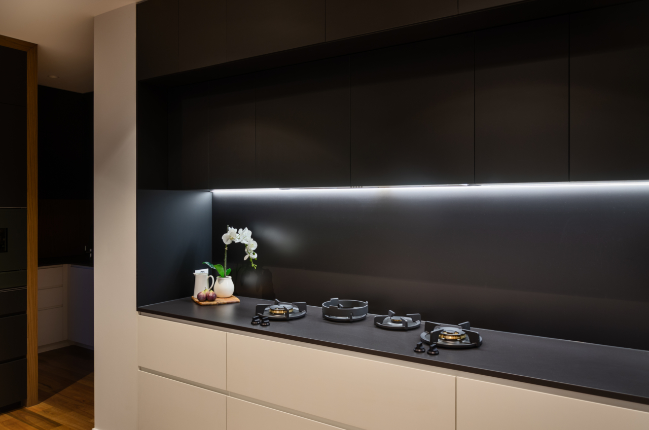 Open plan kitchen: making it flow with your interior - The Interiors Addict