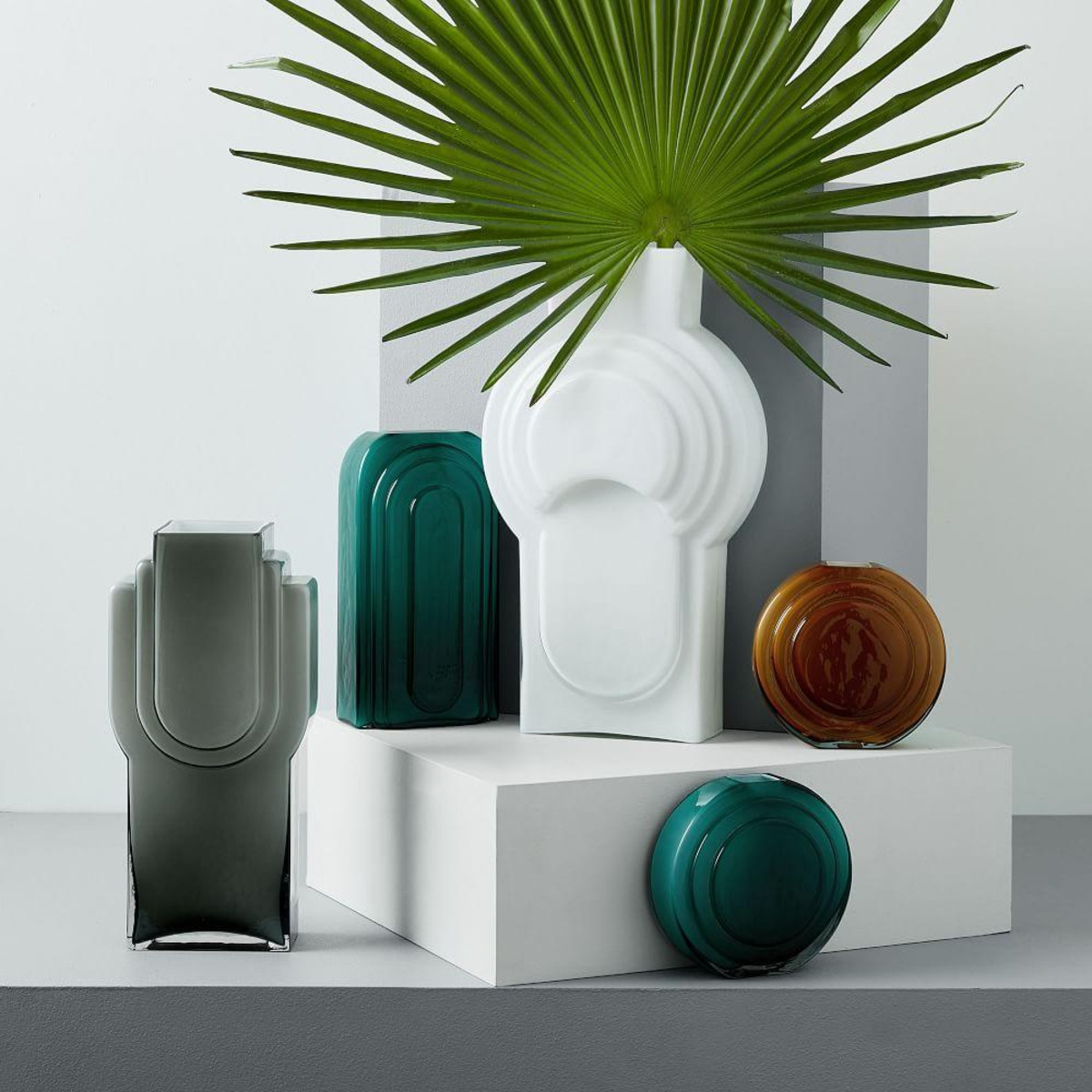 Home styling trends 2019: Statement vases! - The Interiors Addict