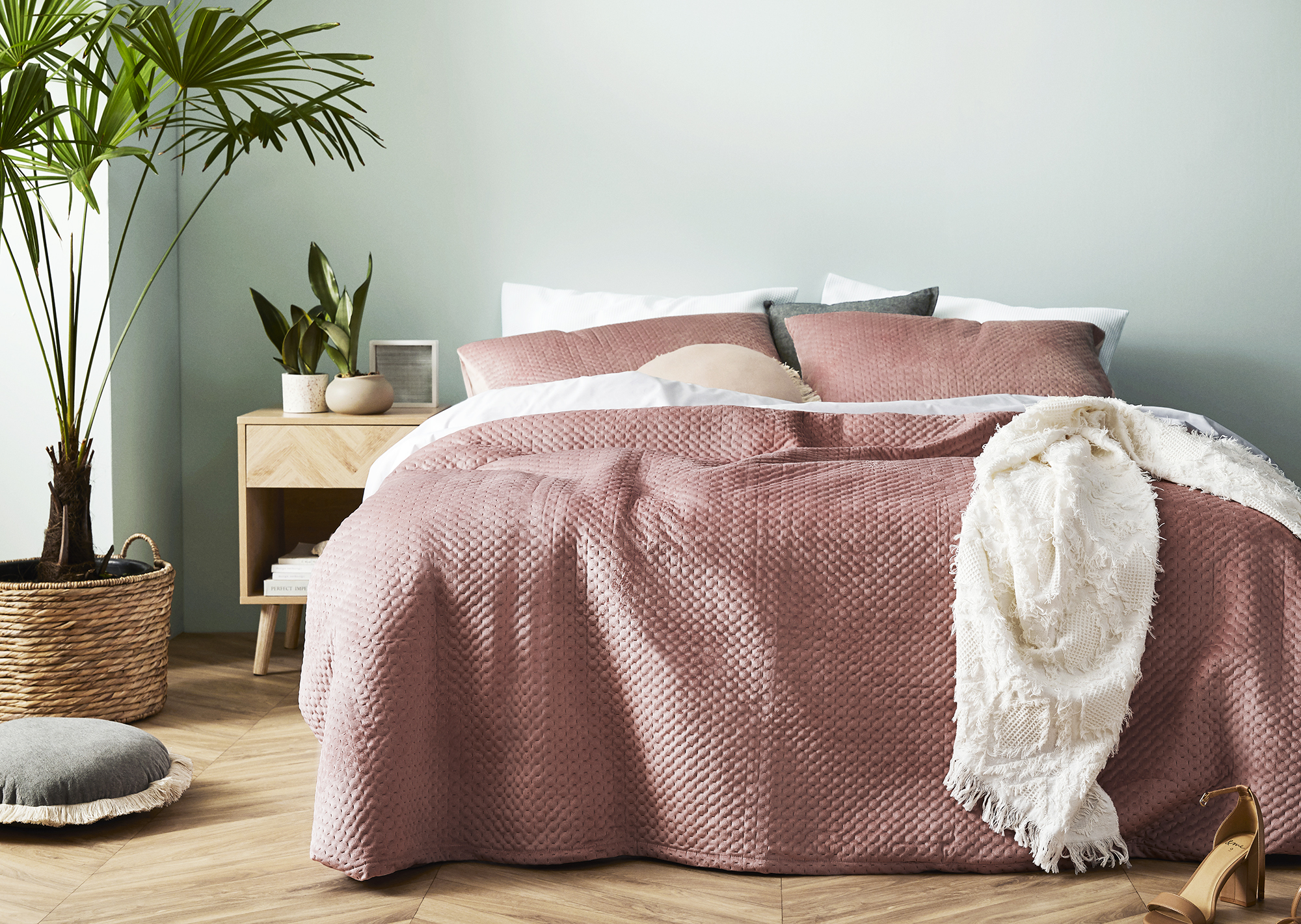 Big W home latest: Pretty botanical prints & eco focus - The Interiors ...