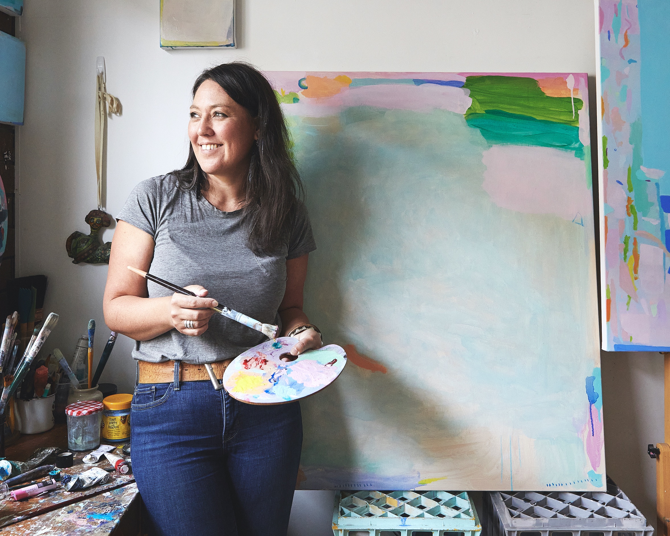 Artist Alizon Gray brings calm in challenging times - The Interiors Addict