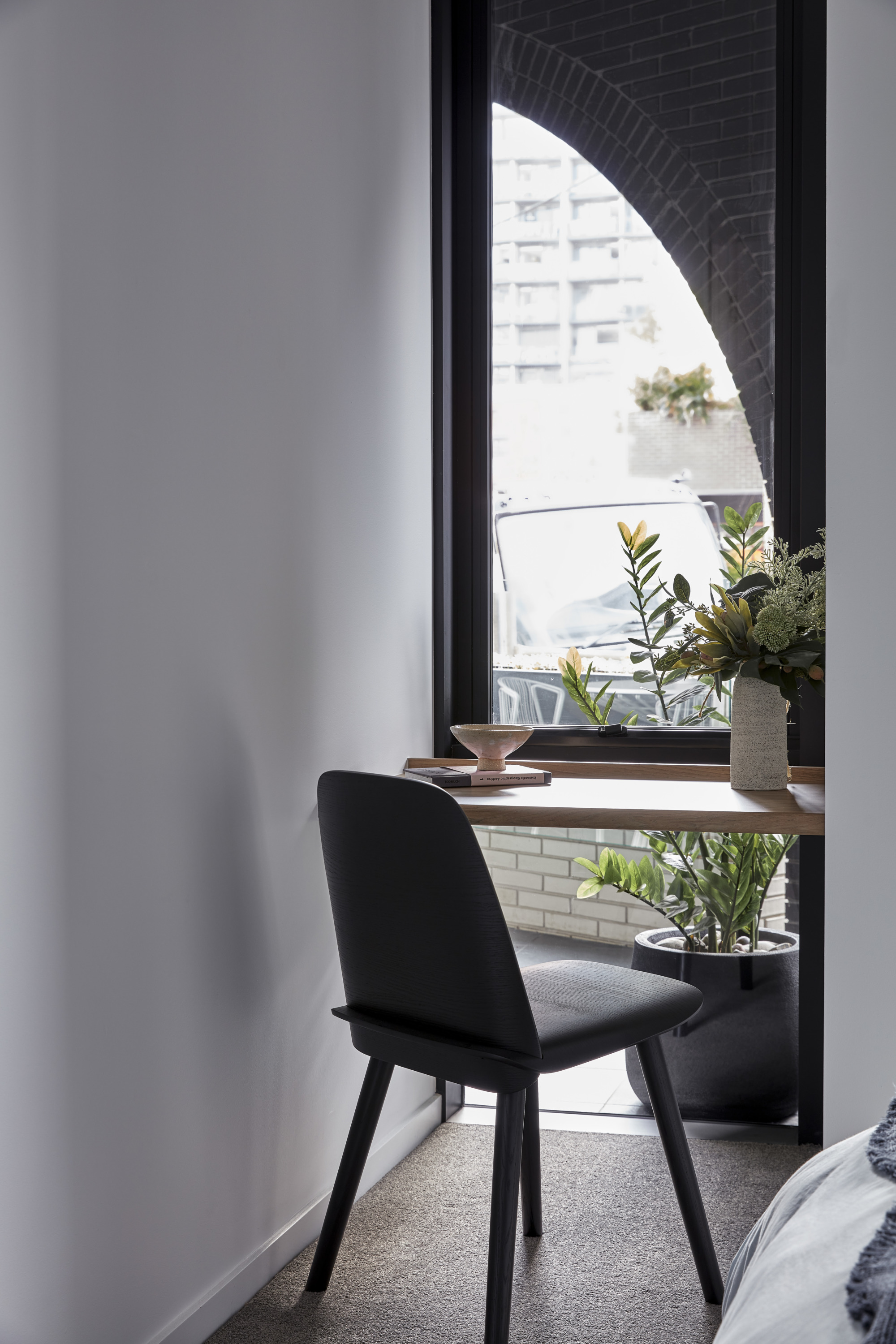 Office nook designs: 8 great space-saving examples - The Interiors Addict