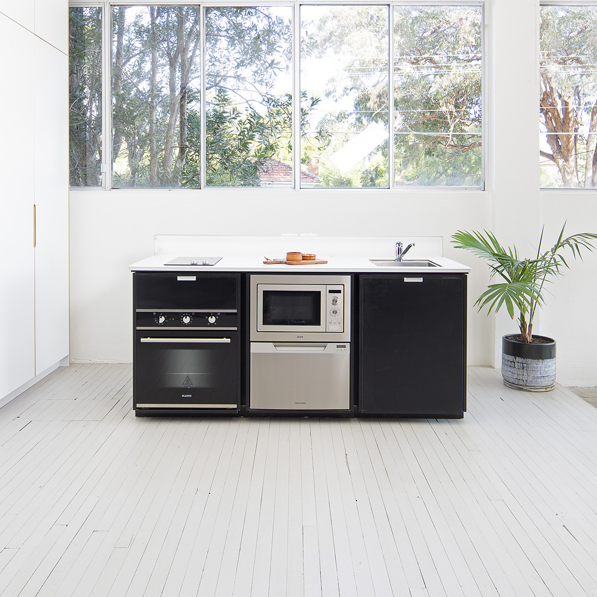 Kitchenpod: the mini kitchen for hire during your kitchen reno - The ...