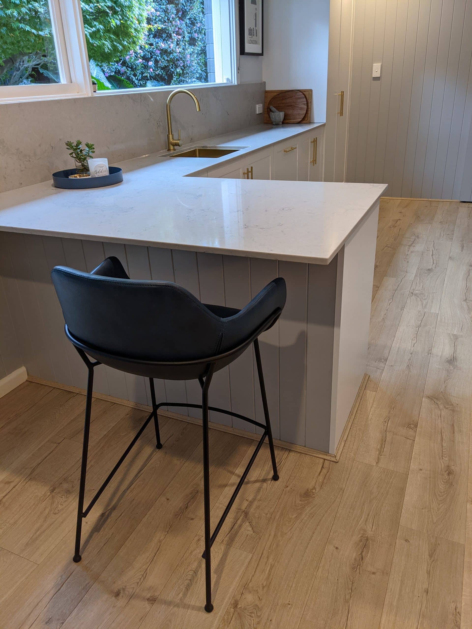 Try AR furniture in your home and snap up a 20% discount on the real ...