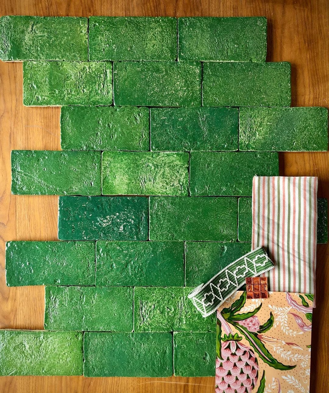 Colours abound in this month's Australian kitchen & bathroom trends ...