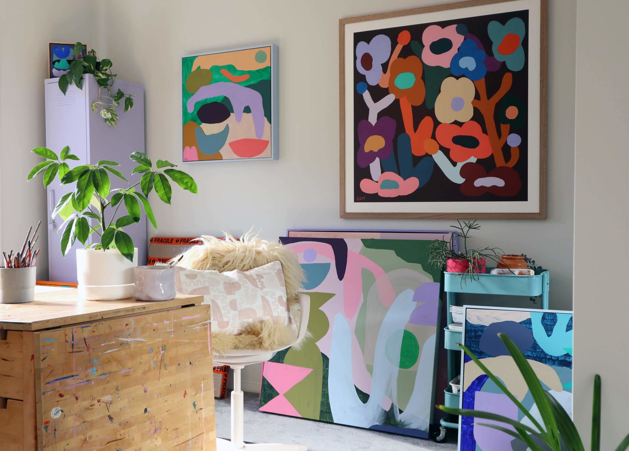 New artist Xander Holliday is a banker by day, painter by night - The ...