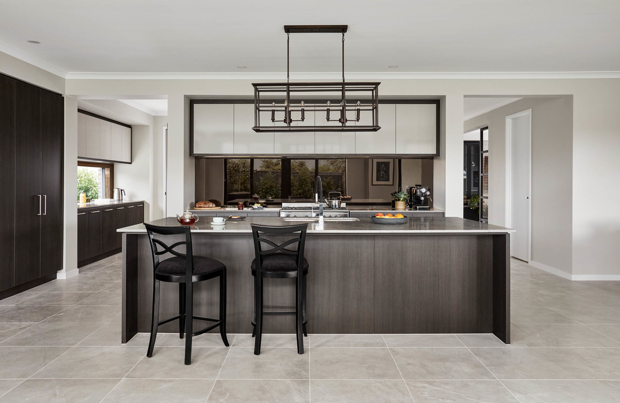 Make a statement with your splashback: the main options - The Interiors ...