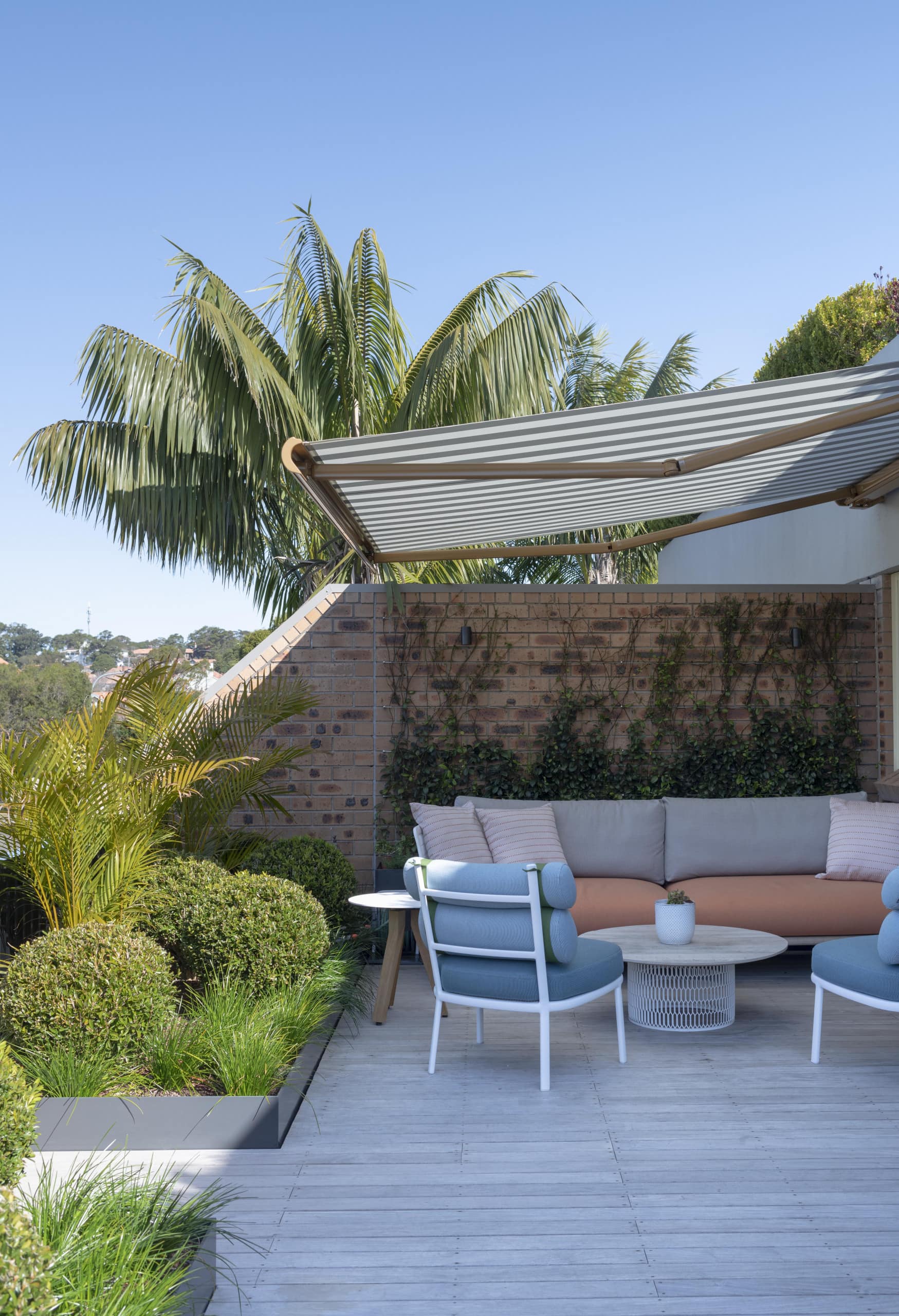 Cute Sydney courtyard given Euro-inspired reno in time for summer - The ...