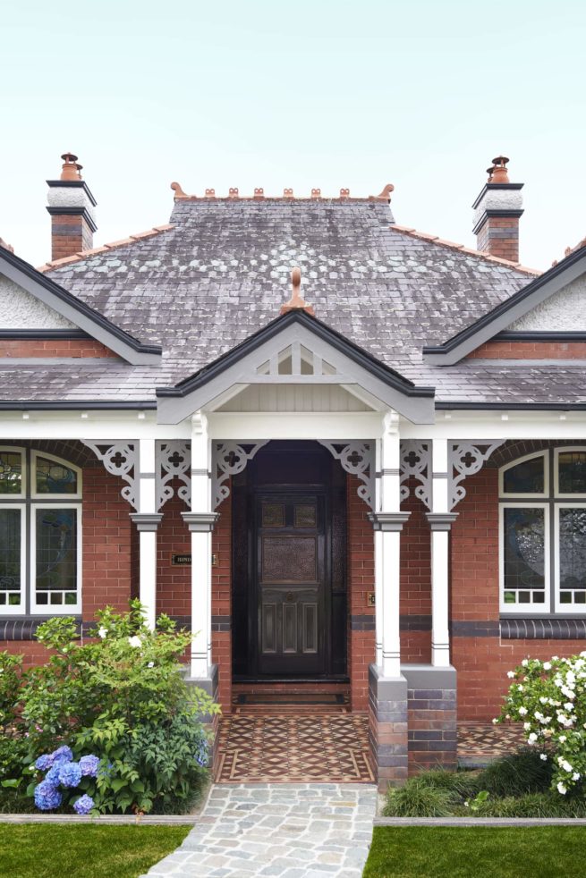 Red brick Federation Sydney home now features pops of navy - The ...