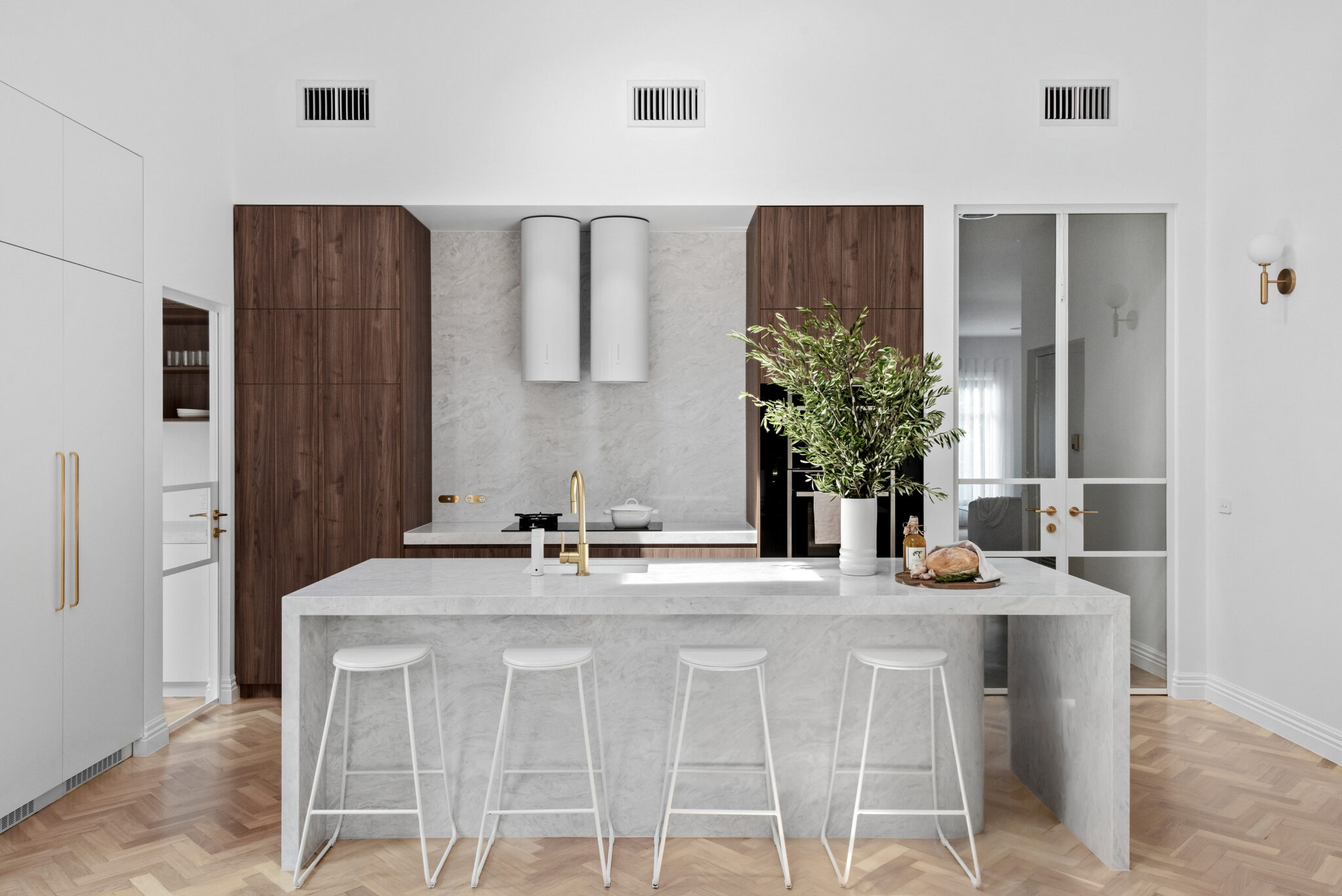 5 of Australia's best kitchens as voted by design professionals - The ...