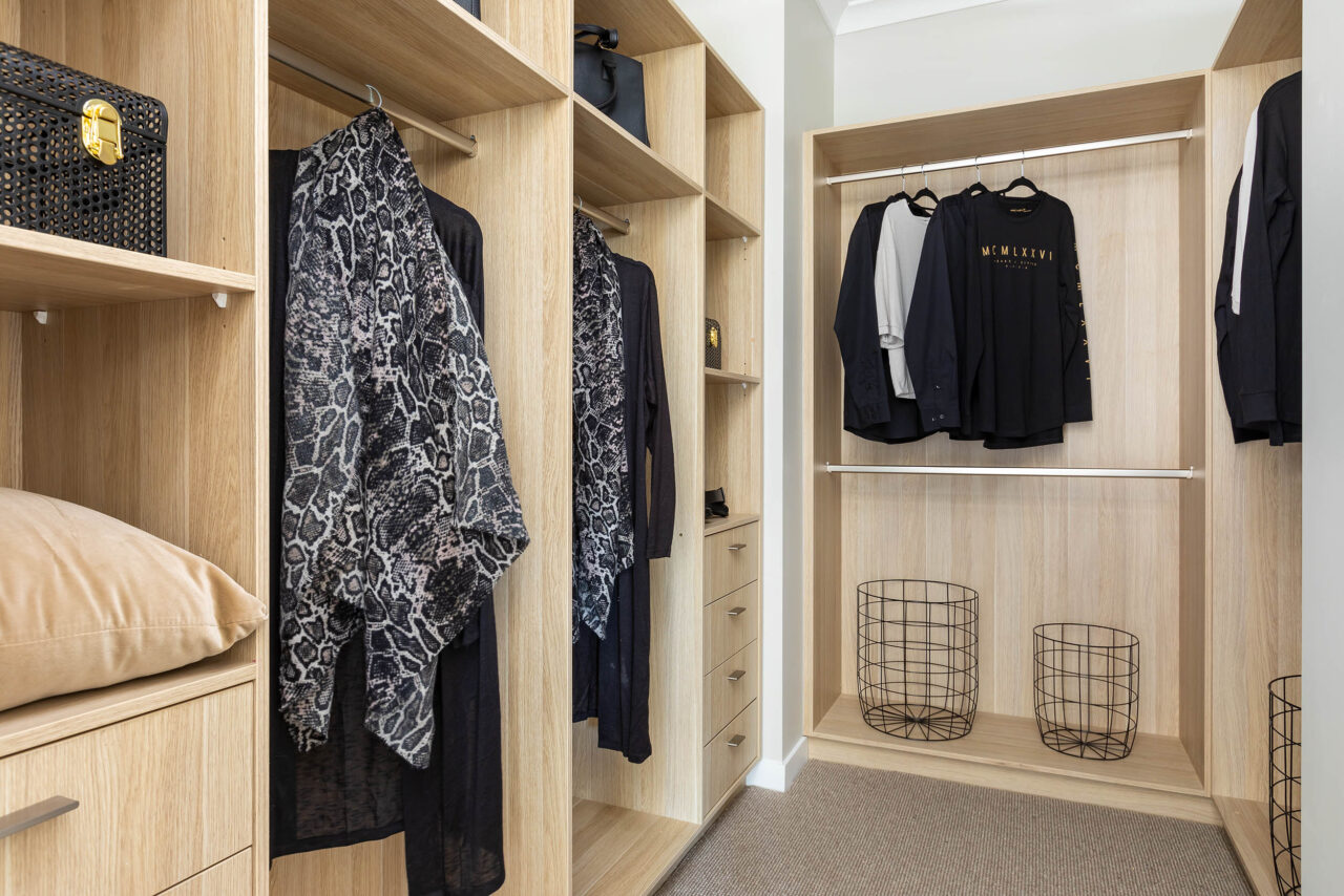 How to create a fabulous and efficient walk-in wardrobe - The Interiors ...