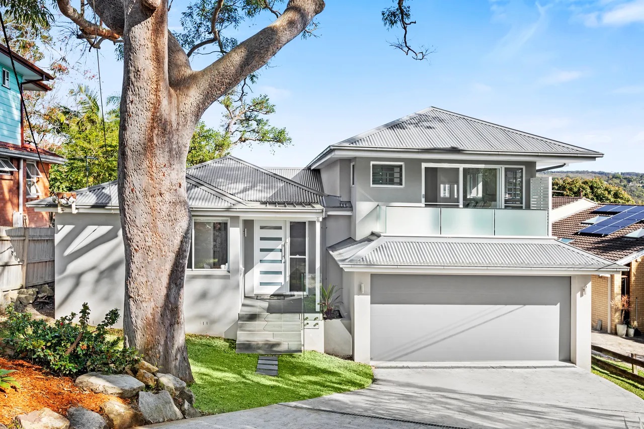 Stylist helps perfect interiors in long awaited first family home - The ...
