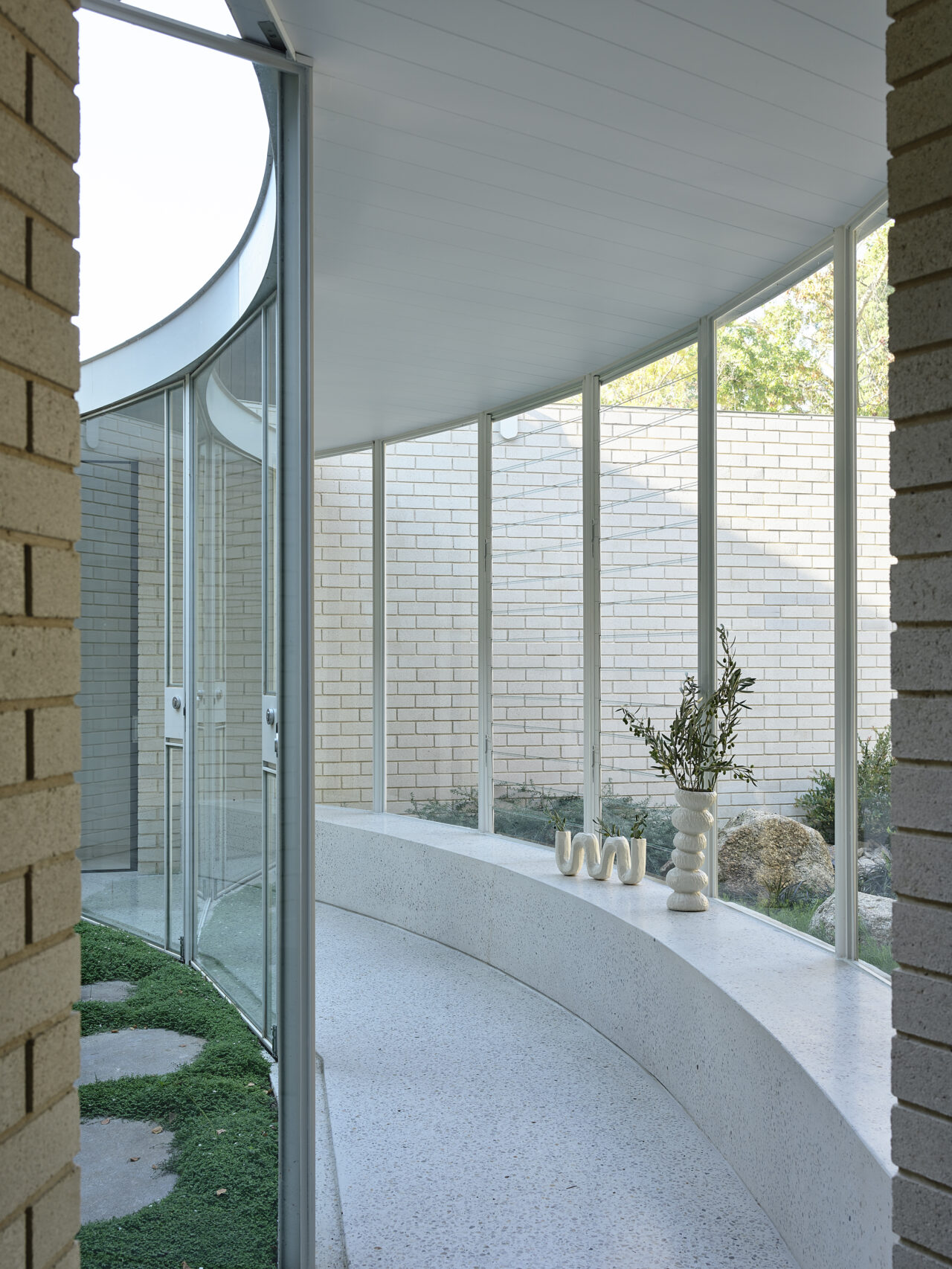 Statement brick 'lacework' features in Melbourne new build - The ...