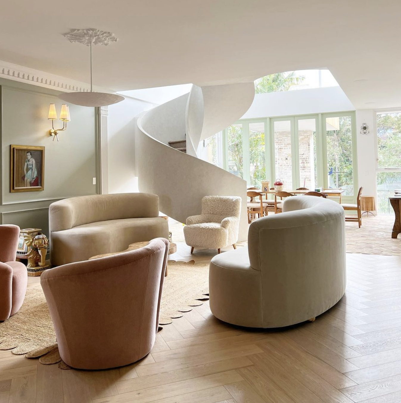 3 Instagram accounts Jen's loving: September 2022 - The Interiors Addict