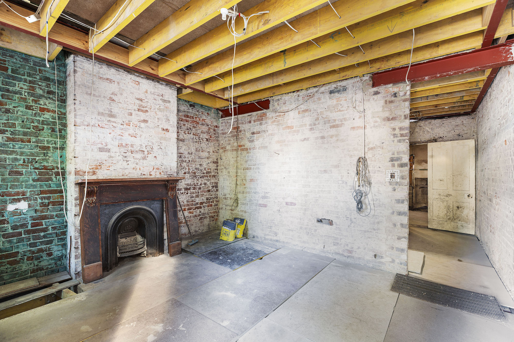 Ramshackle inner-Sydney terrace brought back to life after reno - The ...