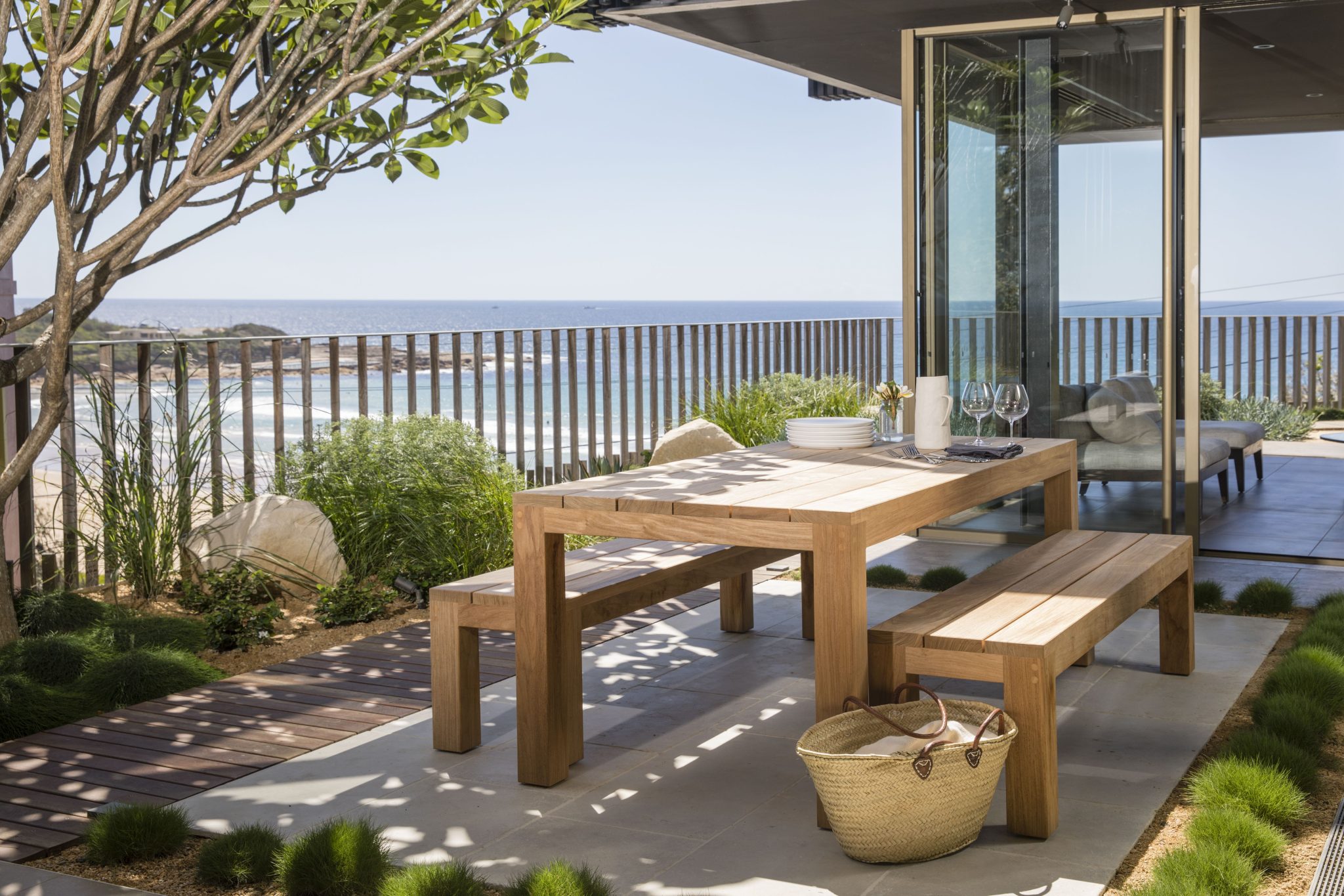 2023 outdoor trends: Mediterranean is the new Hamptons - The Interiors ...