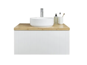 Australian bathroom trends: Coloured baths, basins & more! - The ...