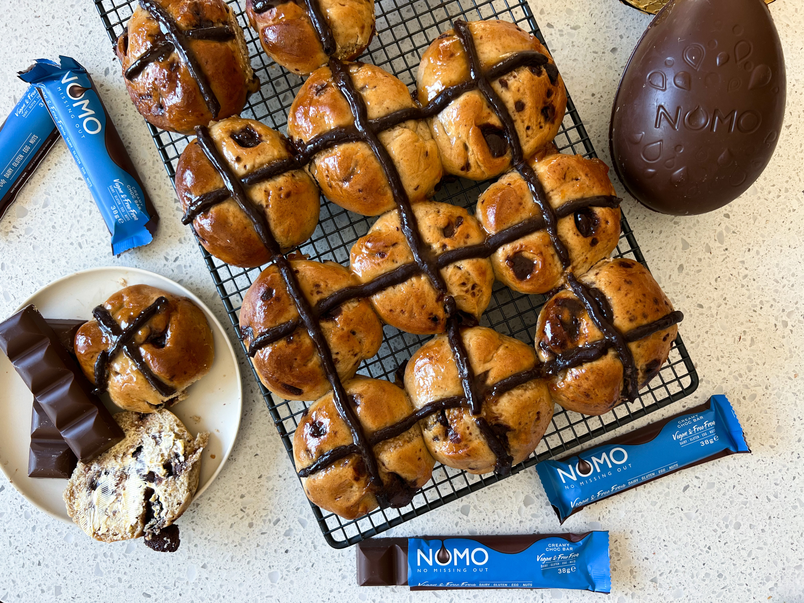 Foodie Friday: Allergy-free hot choc buns - The Interiors Addict