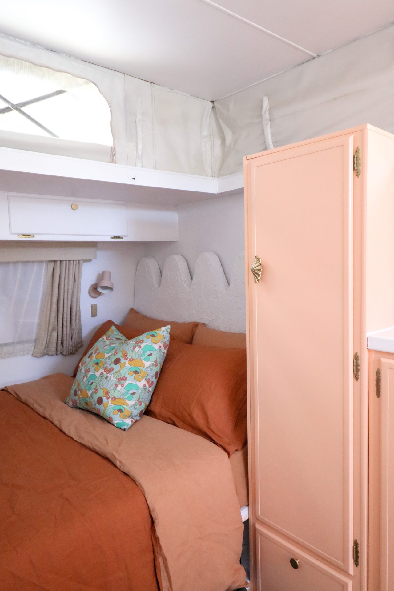 $1500 caravan renovation produces amazing result - The Interiors Addict