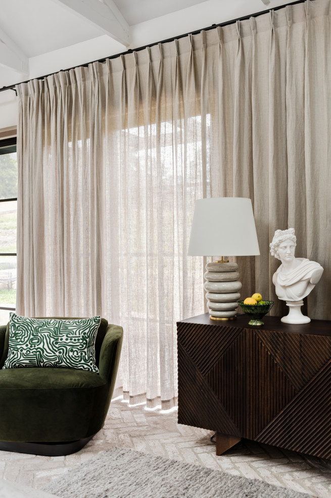 Inside Neale Whitaker's stunning new modern country guesthouse - The ...