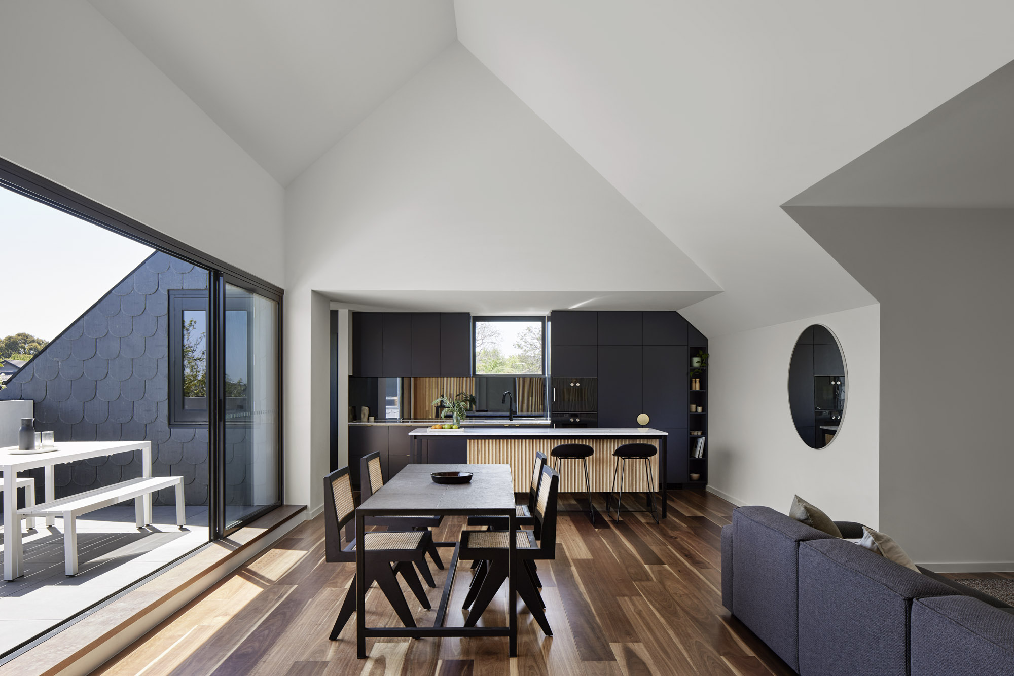A unique architectural apartment development in Melbourne - The ...