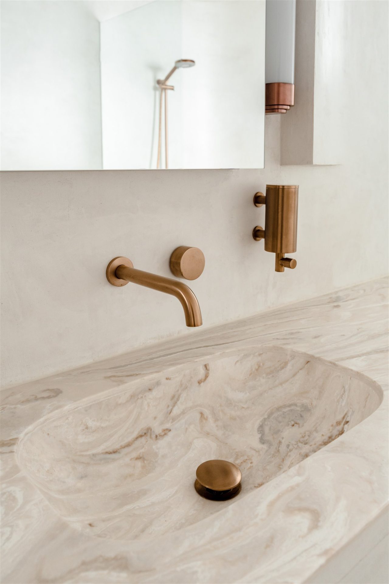 Stunning curved ledge and Venetian plaster create spa like feel - The ...