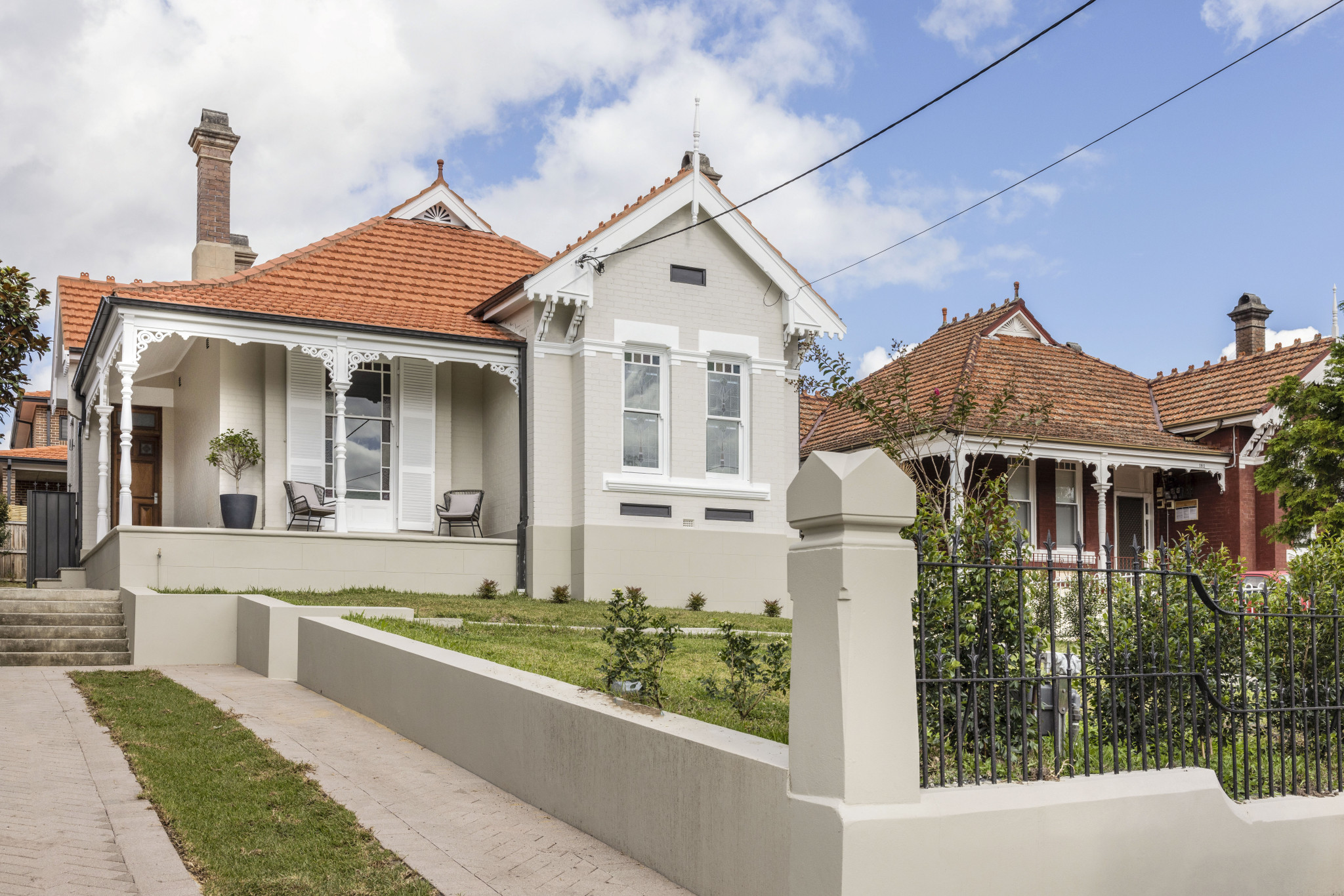 Before & after: rundown boarding house to beautiful heritage home - The ...