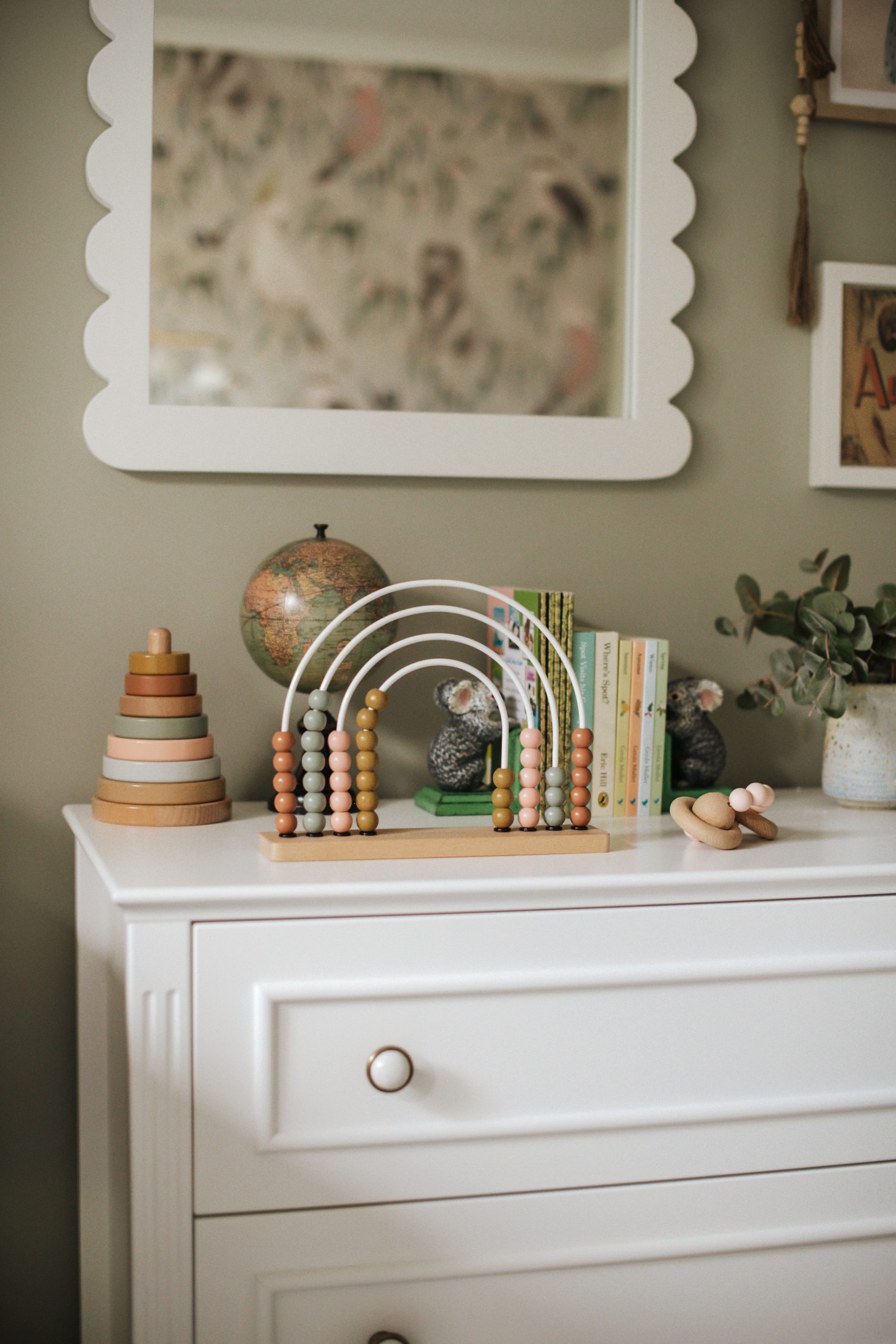 A dreamy Australian nursery with help from artist Fleur Harris - The ...