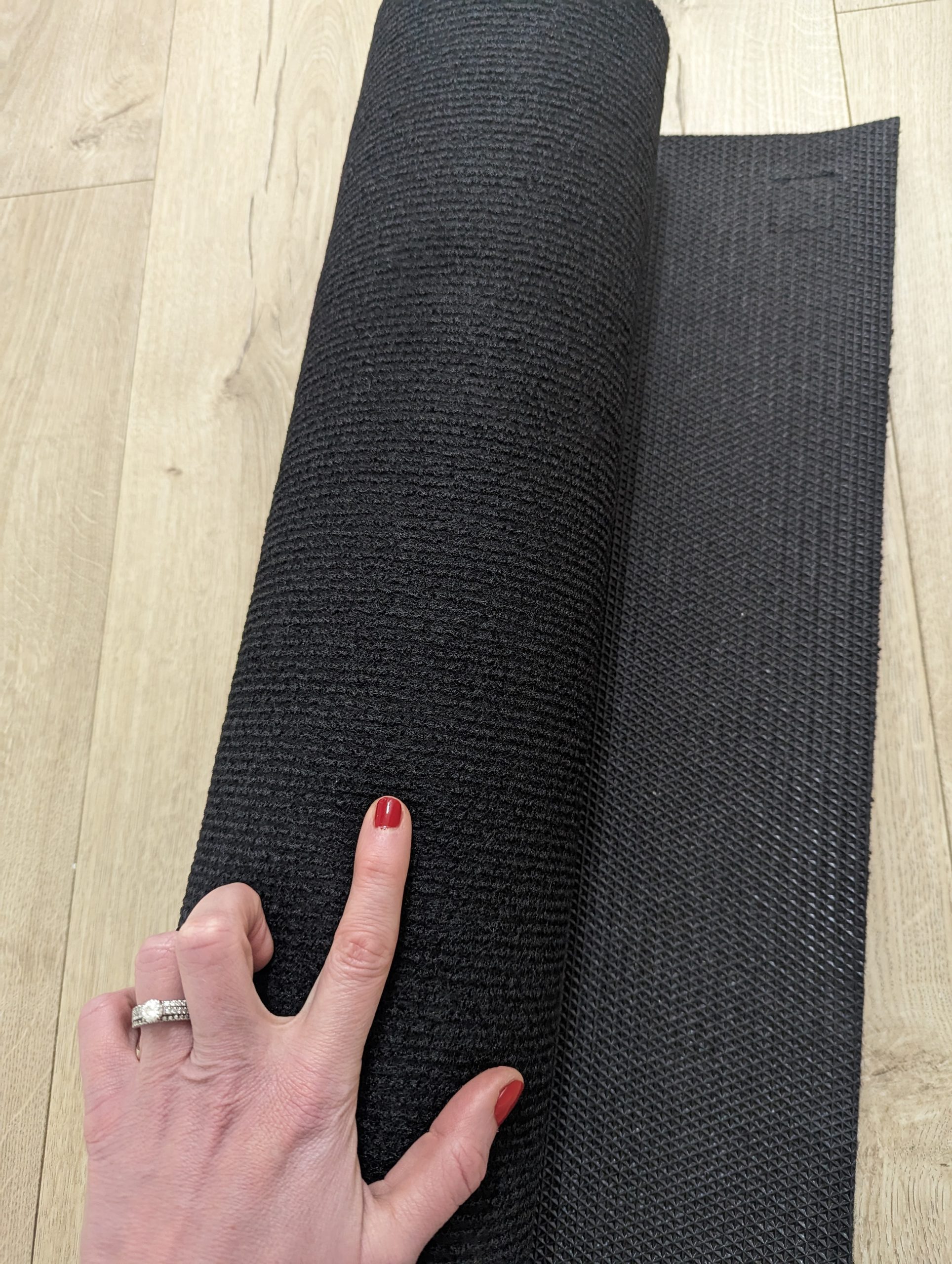 New double layered rug lets you easily remove the top and wash it - The ...