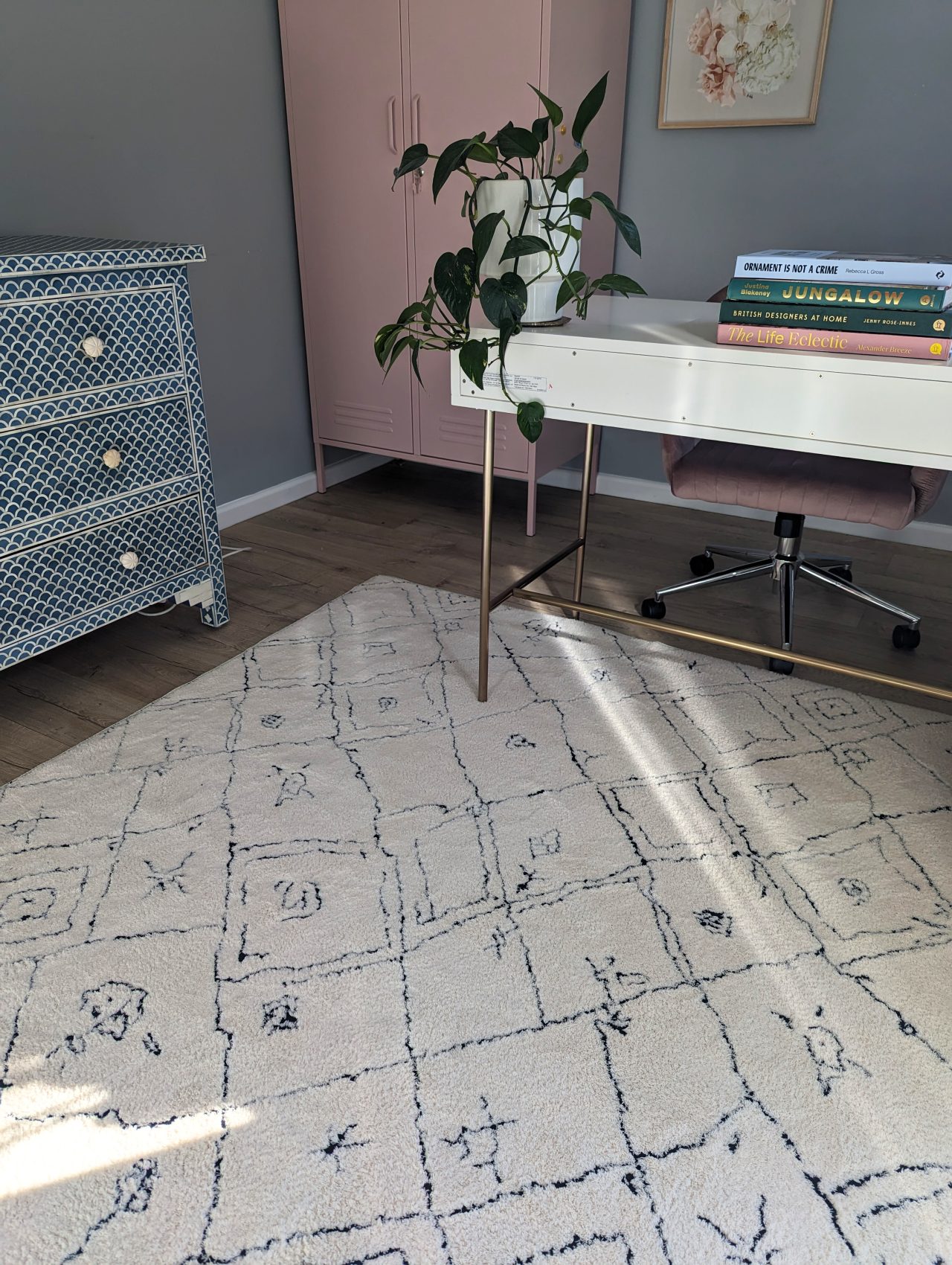 New double layered rug lets you easily remove the top and wash it - The ...