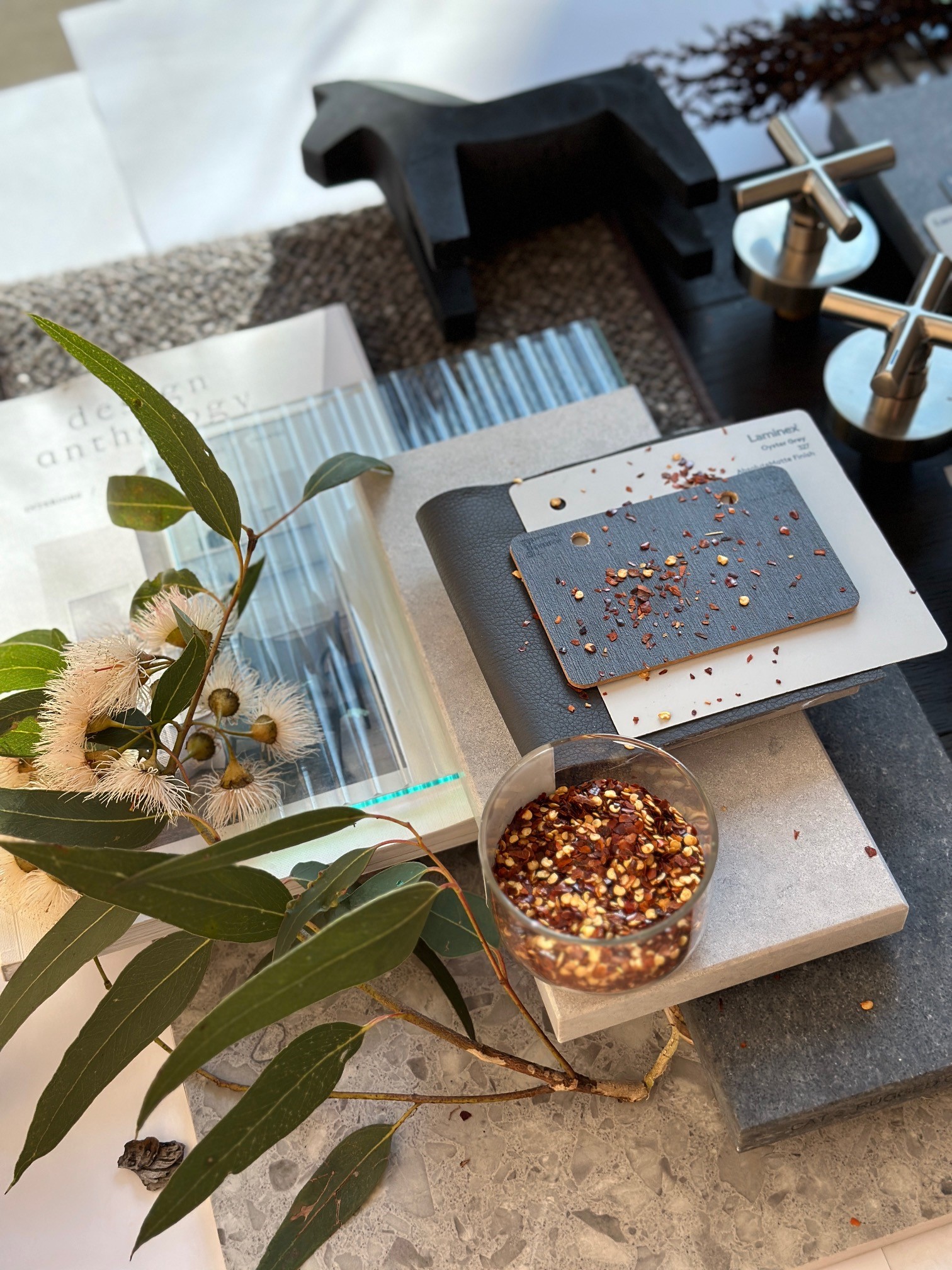 How to master the art of creating a flatlay - The Interiors Addict