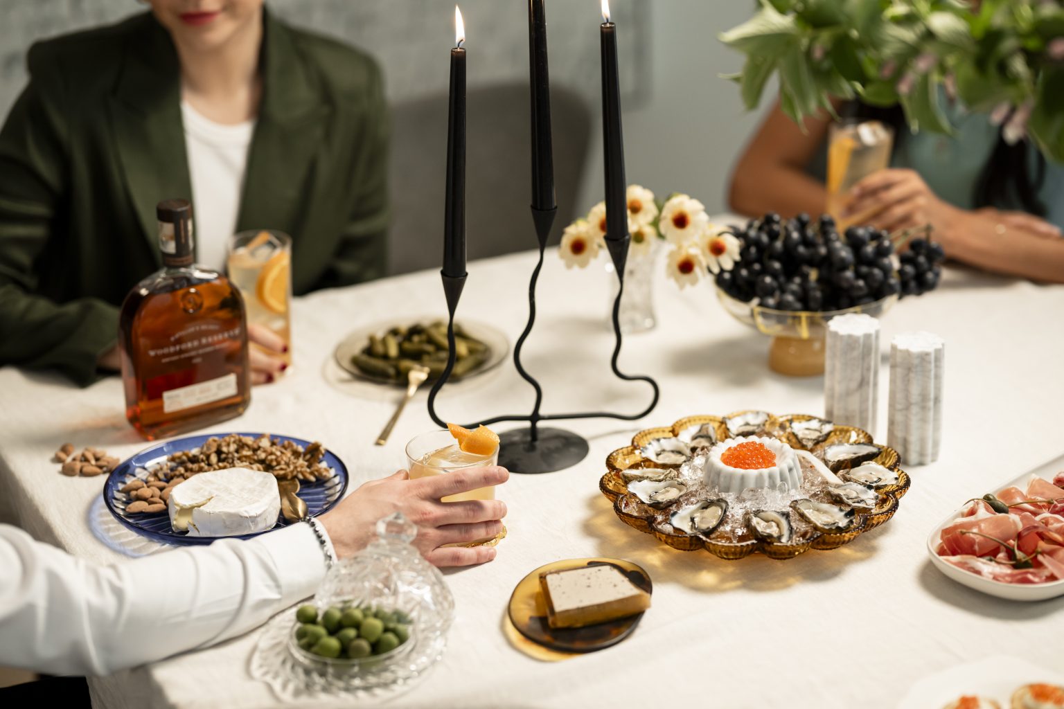 How to serve up a luxuriously affordable home cocktail party - The ...