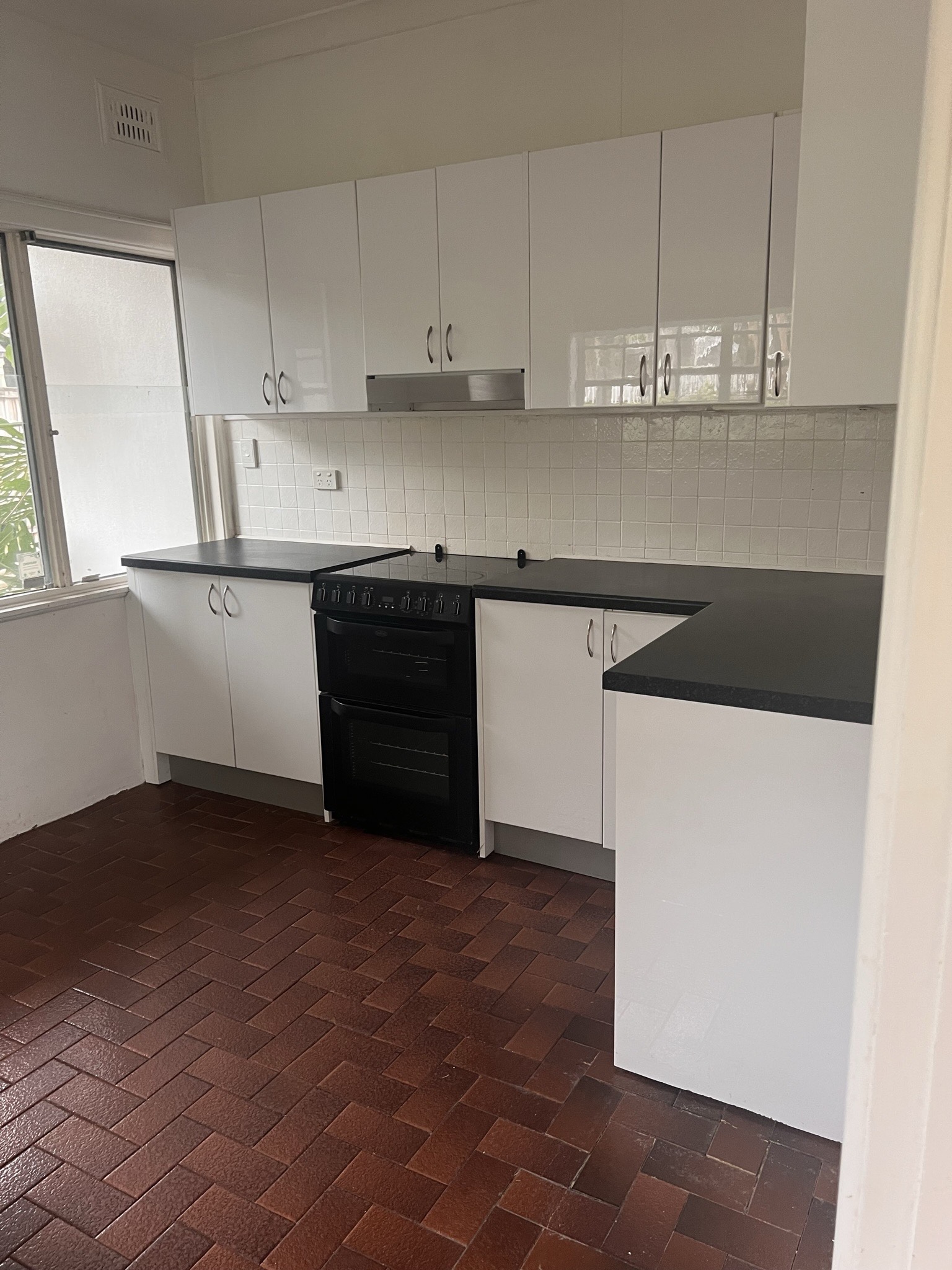 From run down 1950's home to modern Australian cottage - The Interiors ...