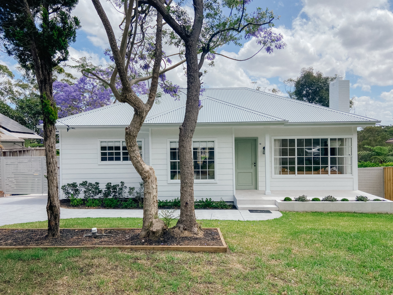 From run down 1950's home to modern Australian cottage - The Interiors ...