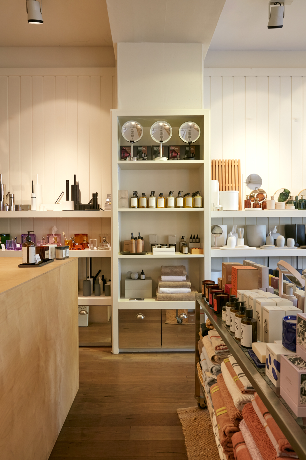 Luxury bathroom accessories store Oliver Thom celebrates 5 years - The ...